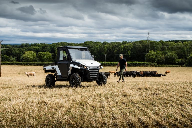 CORVUS OFF-ROAD VEHICLES PRESENTA EL NUEVO TERRAIN EX4, UN UTV 100% ELÉCTRICO | CORVUS