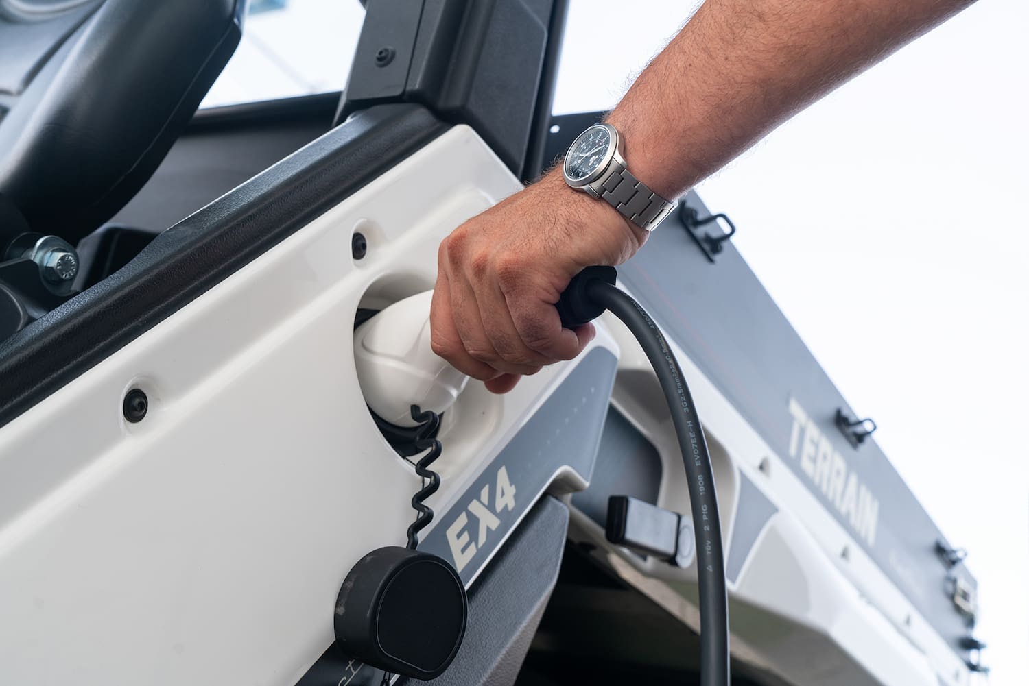 4 Beneficios Clave de un UTV Eléctrico: Tu Próximo Side-by-Side